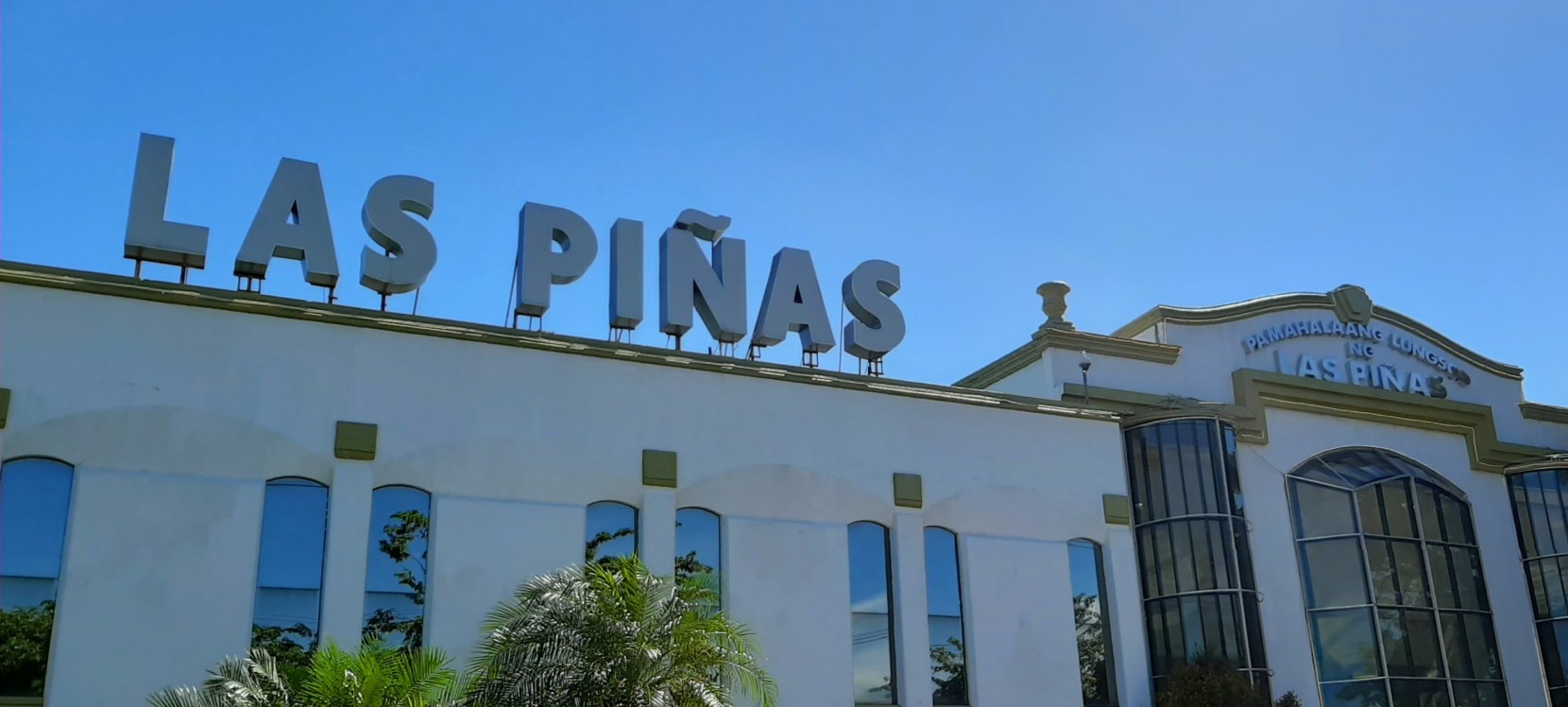 Applications for Las Piñas City’s Friendship Route vehicular stickers ...