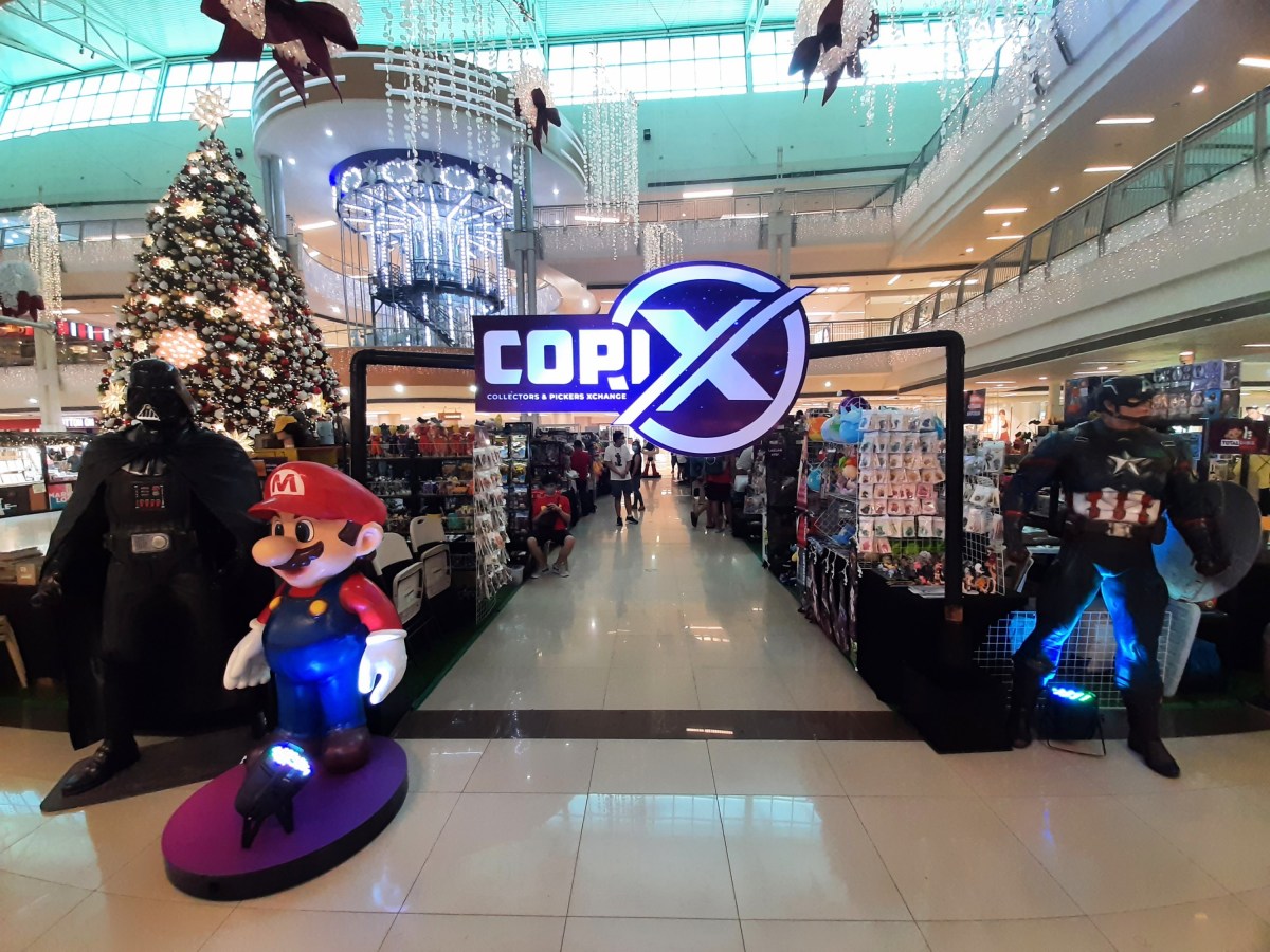 COPIX at Festival Mall – Author Carlo Carrasco