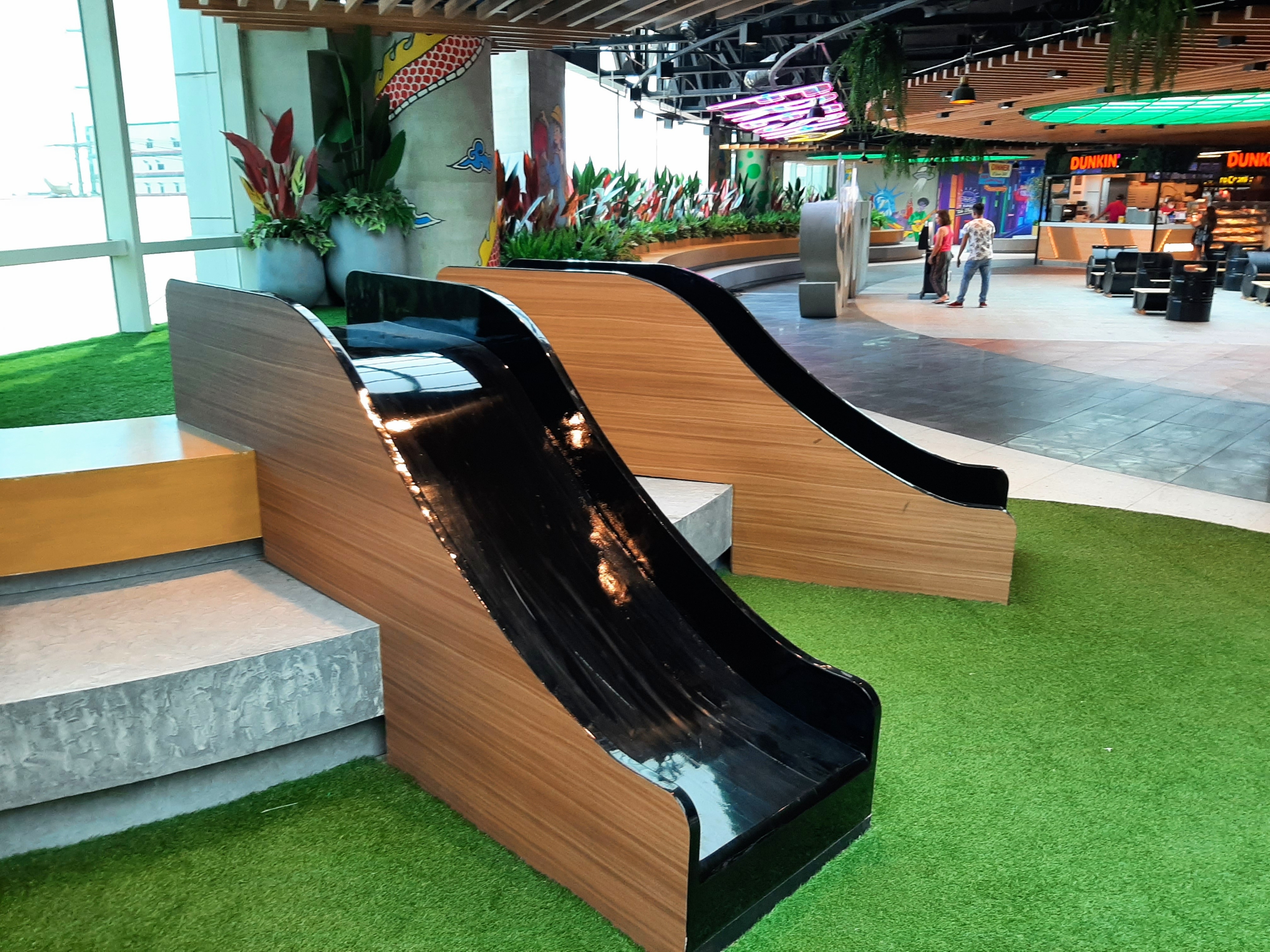 Visit the newly renovated foodcourt at SM Southmall – Author Carlo Carrasco